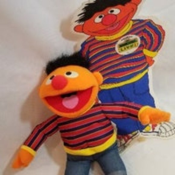 Sesame Street | Toys | 2 Ernie Bob Shipstad Presents Sesame Street Live ...